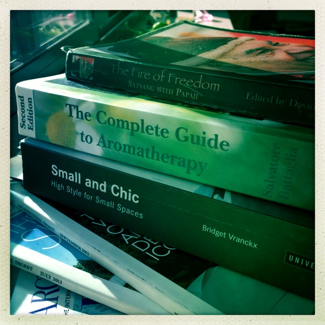 Kiki’s – Books I’m Reading and Recommend | Kiki Says | Kimberly Flynn